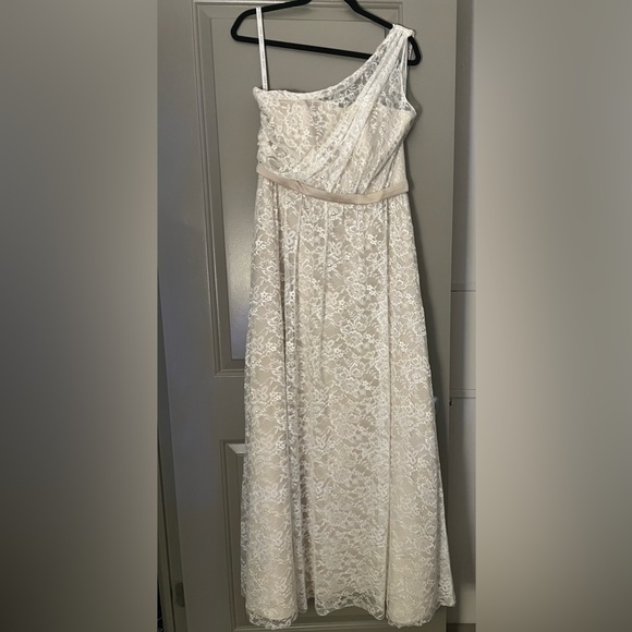 Alfred Angelo | Dresses | Gorgeous Cream Lace Oneshoulder Gown | Poshmark